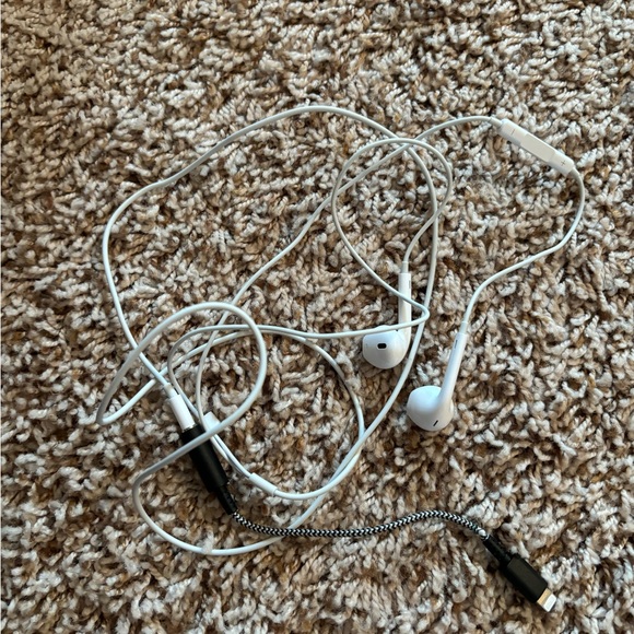 Cell Phones & Accessories | Ear Buds With Two Different Plug Ins | Poshmark